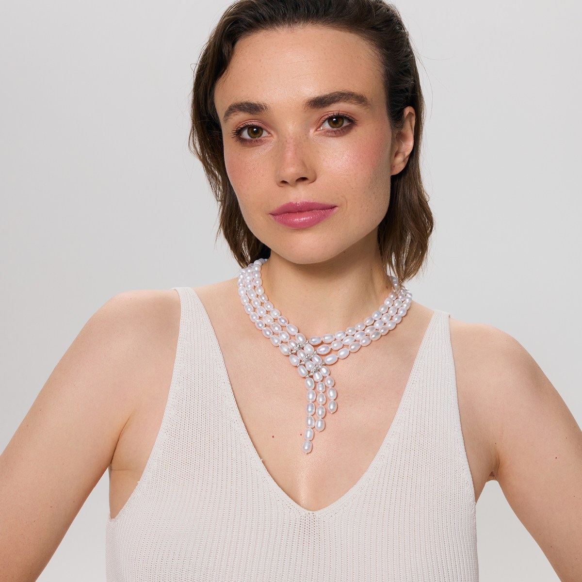 Naszyjnik srebrny z perłami i cyrkoniami - Pearls (PSB7S20 - 47215)